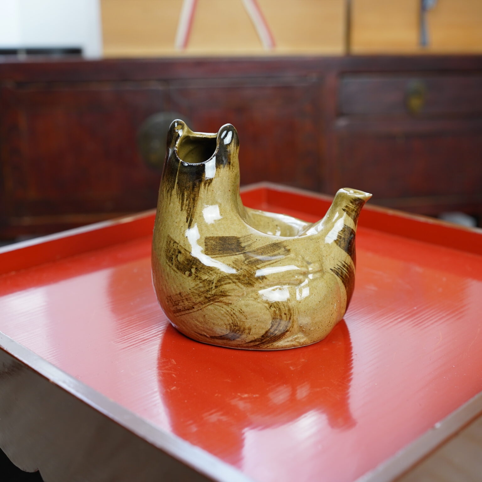 Bouteille à sake Tokkuri en forme de chat (ou kitsune) - Shōwa XXe s ...